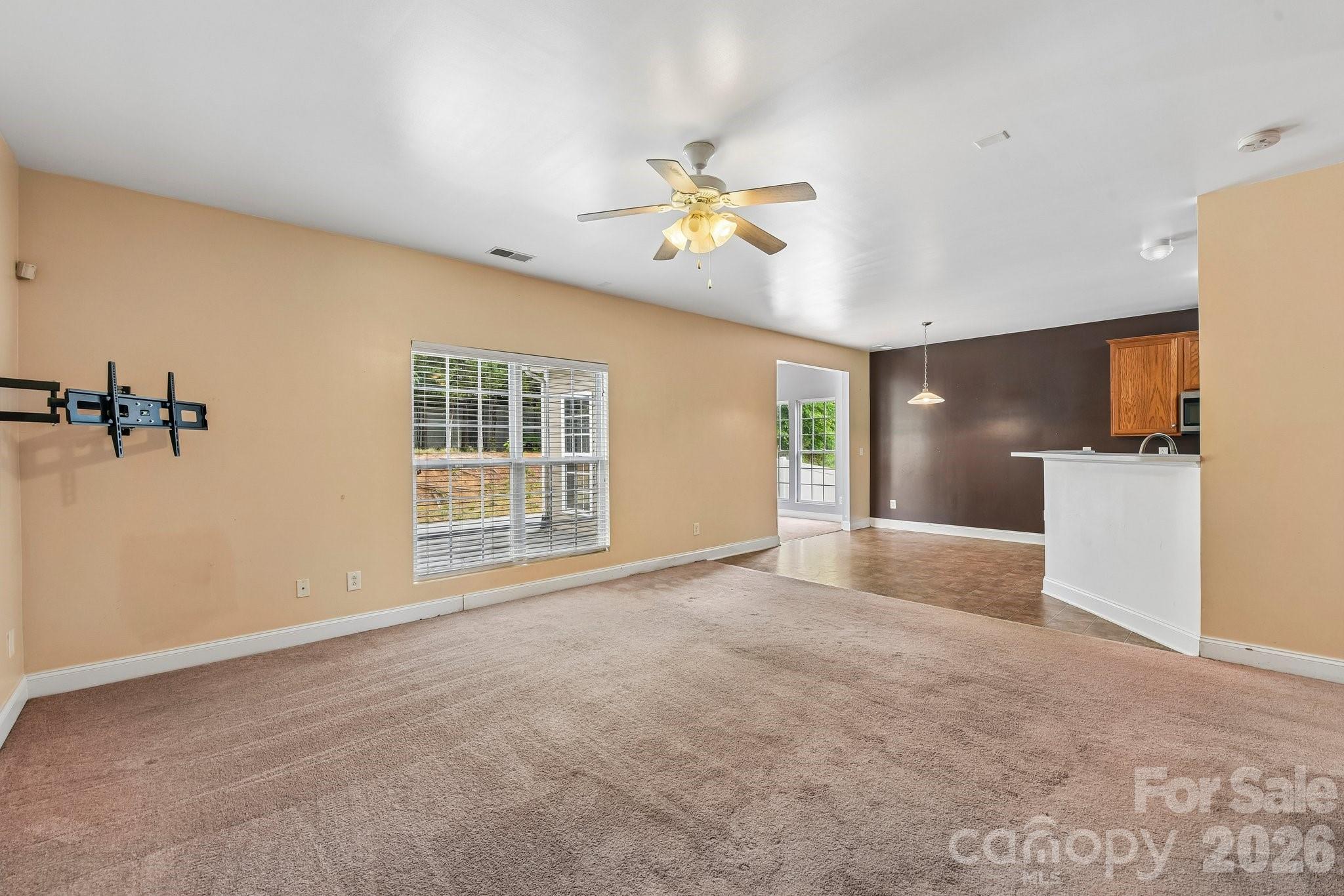 Photo 6 of 8718 Buttonwood Court, Charlotte, NC
