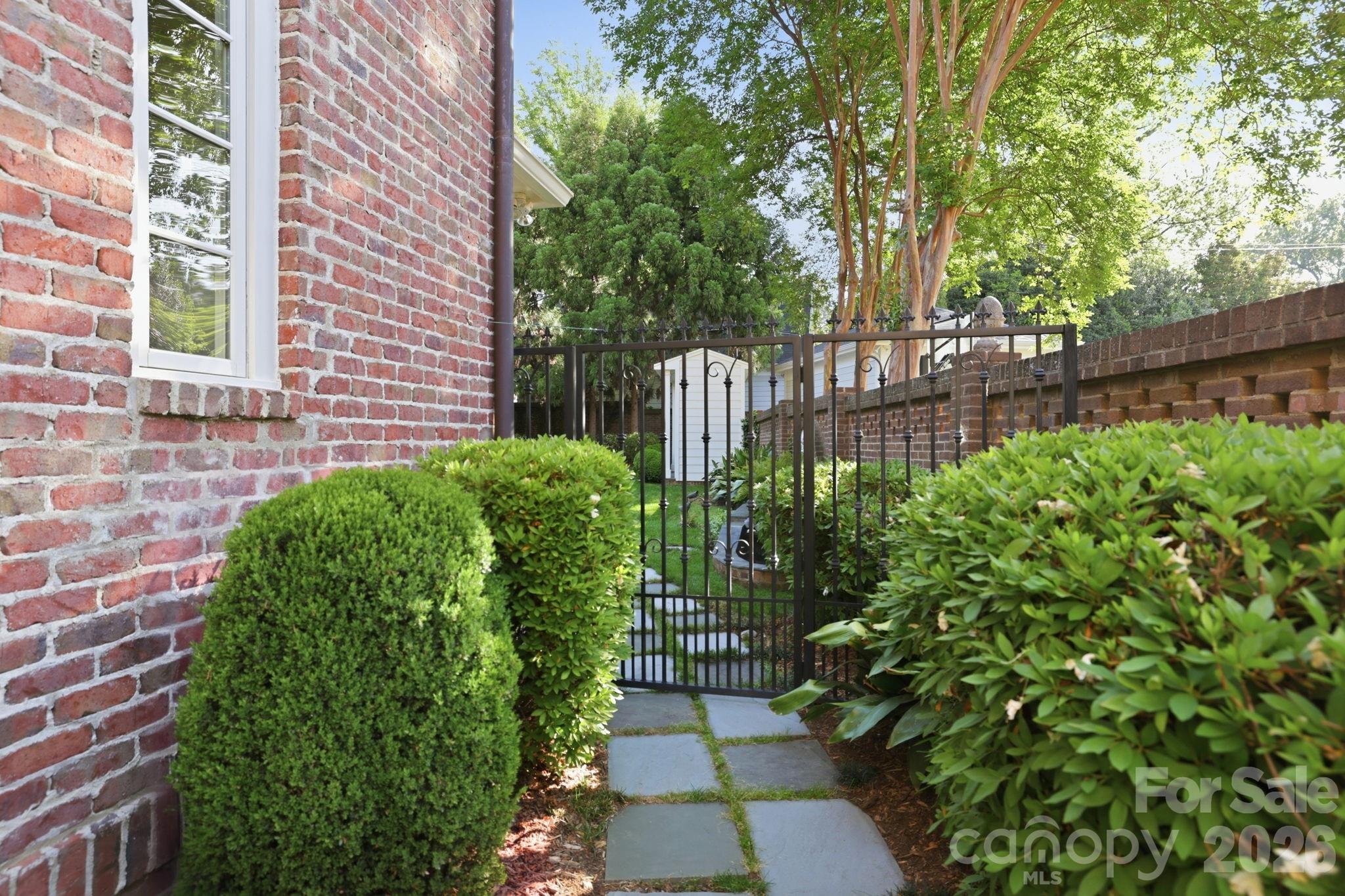 309 Hempstead Place, Charlotte, NC - photo 42 of 49