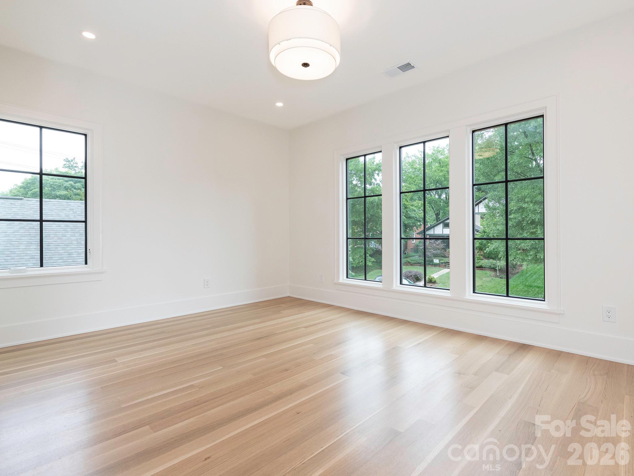 2510 Chesterfield Avenue, Charlotte, NC - photo 44 of 48