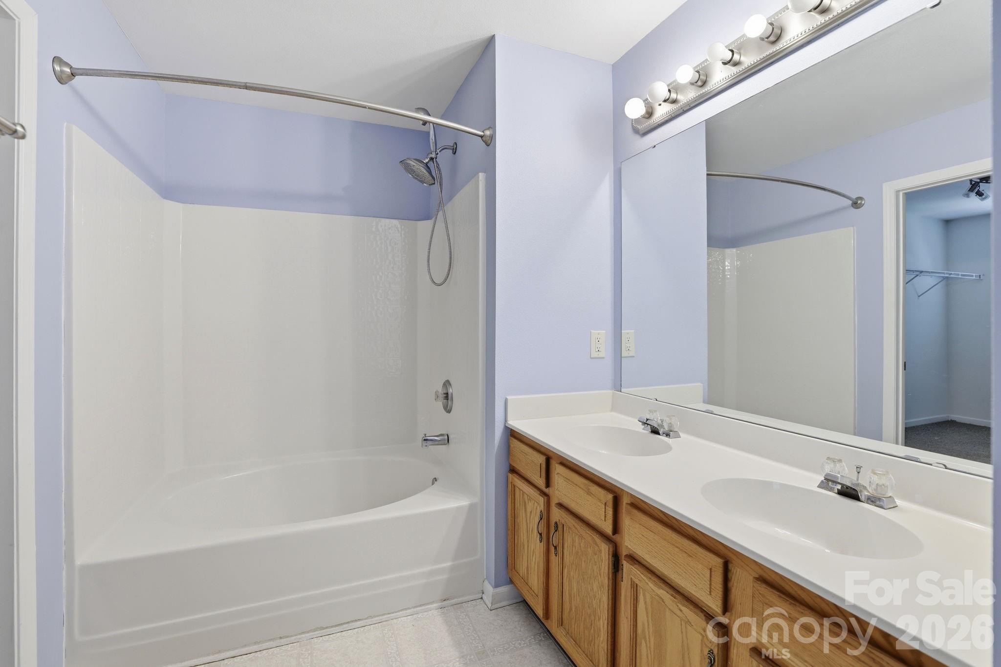 Photo 25 of 10781 Essex Hall Drive, Charlotte, NC