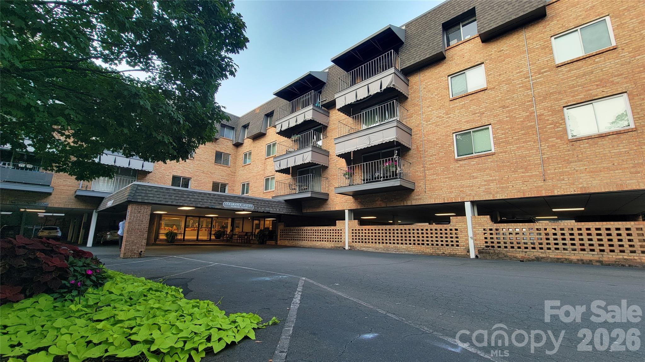 1323 Queens Road320, Charlotte, NC