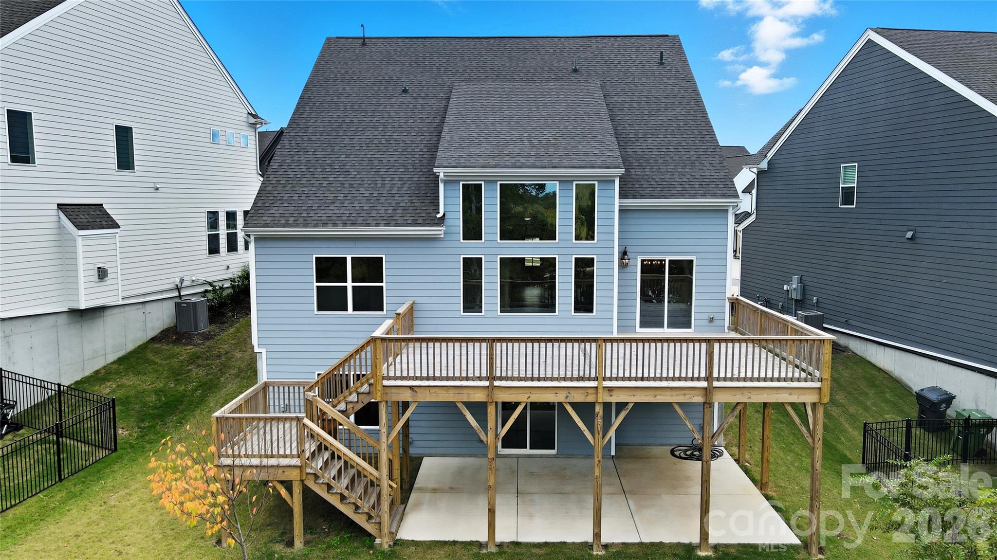 Photo 2 of 17909 Wilbanks Drive, Charlotte, NC