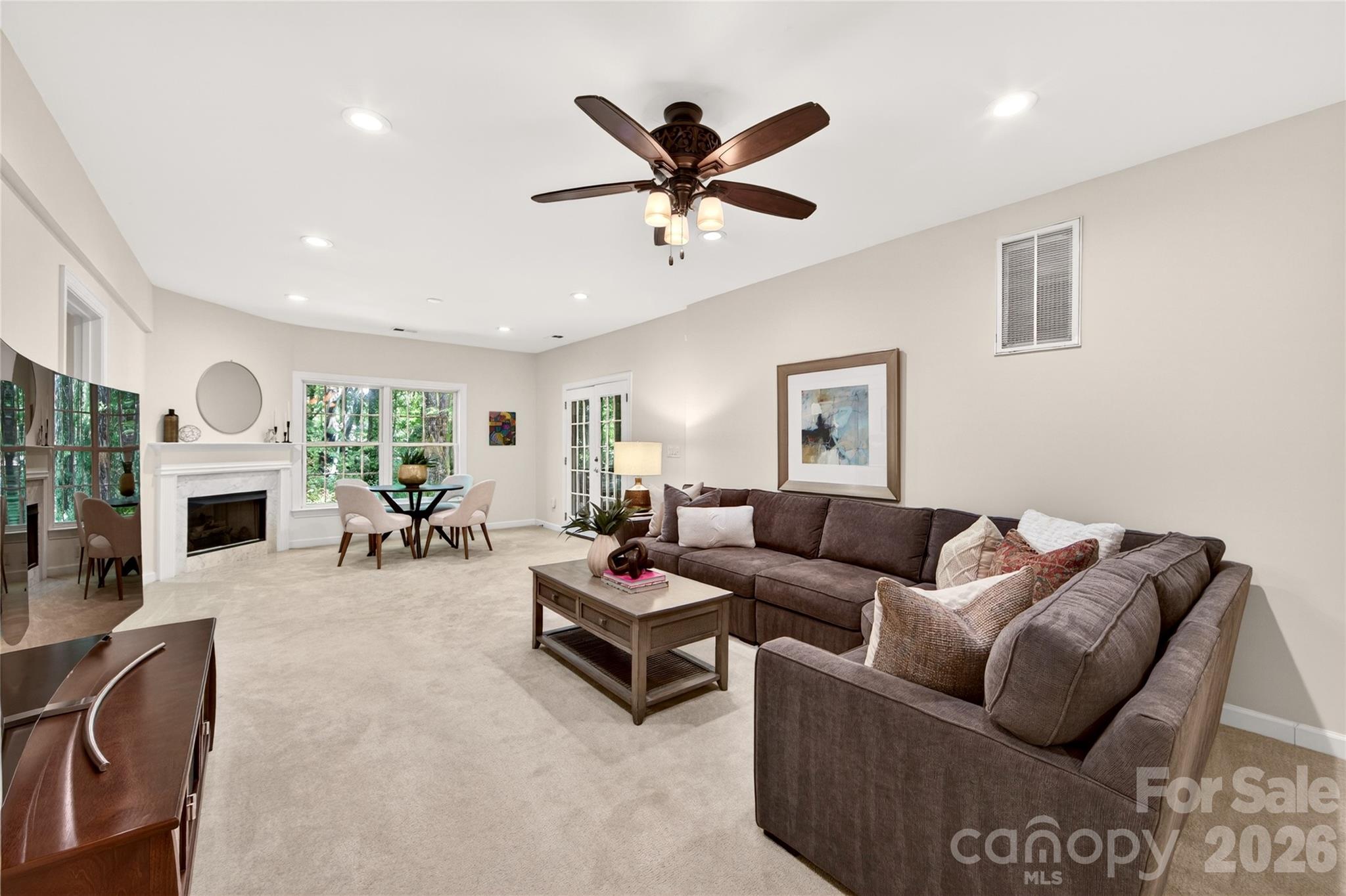 Photo 33 of 8847 Grand Oak Drive, Charlotte, NC