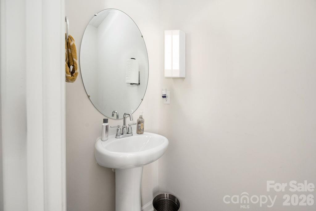 Photo 12 of 1135 Harland Street, Charlotte, NC