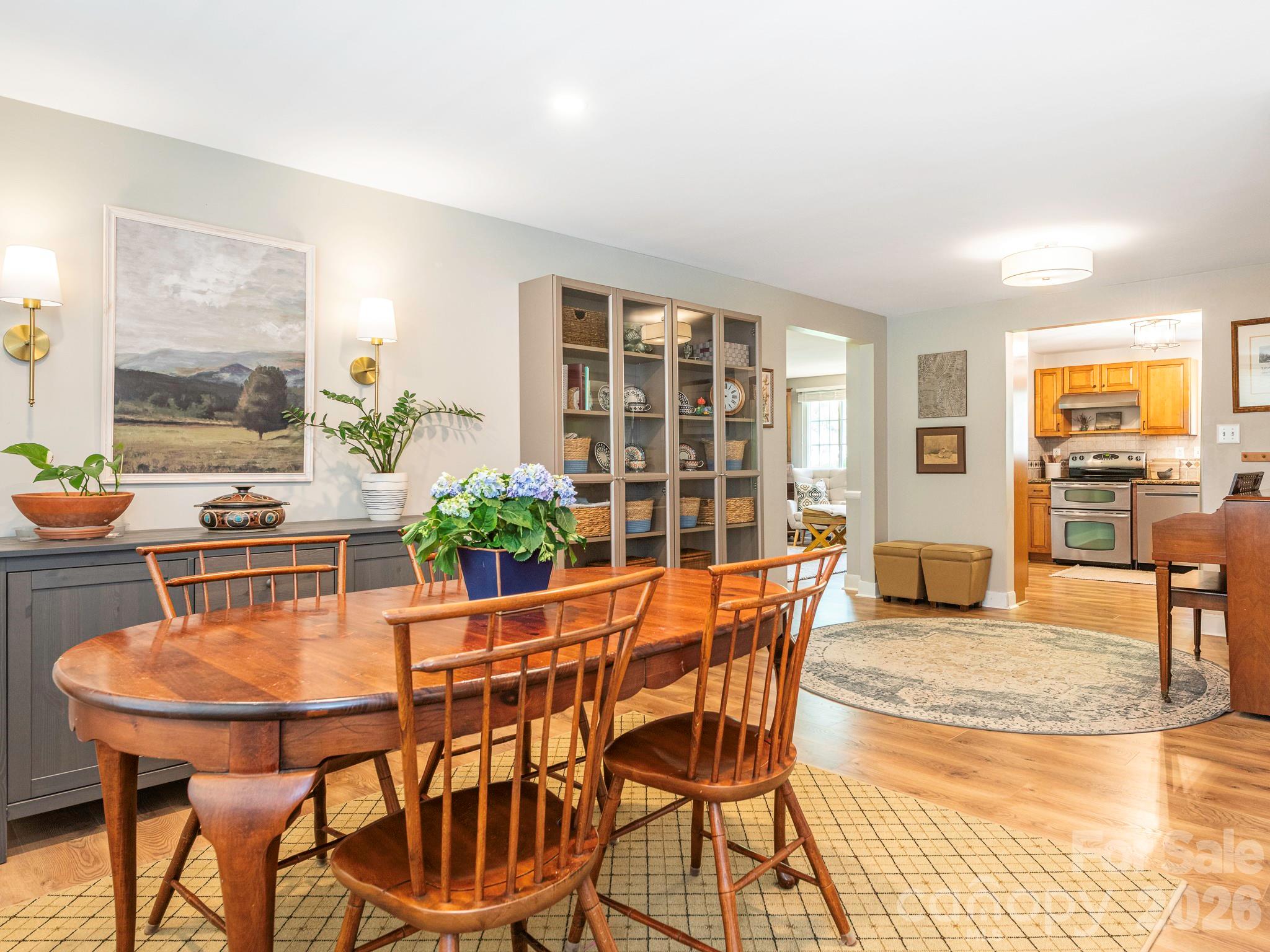 Photo 4 of 11613 Five Cedars Road, Charlotte, NC