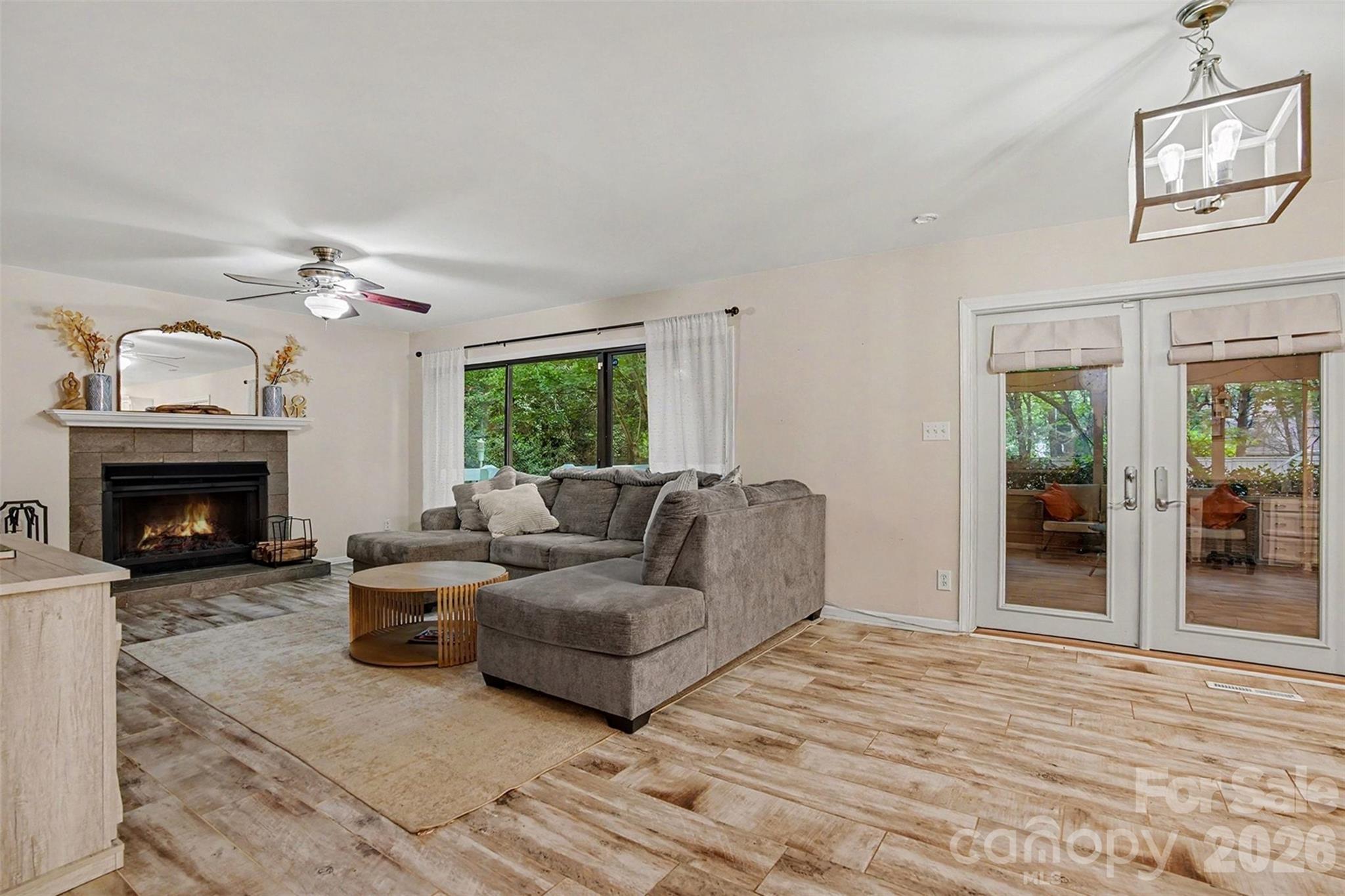 Photo 3 of 14522 Harbor Estate Road, Charlotte, NC