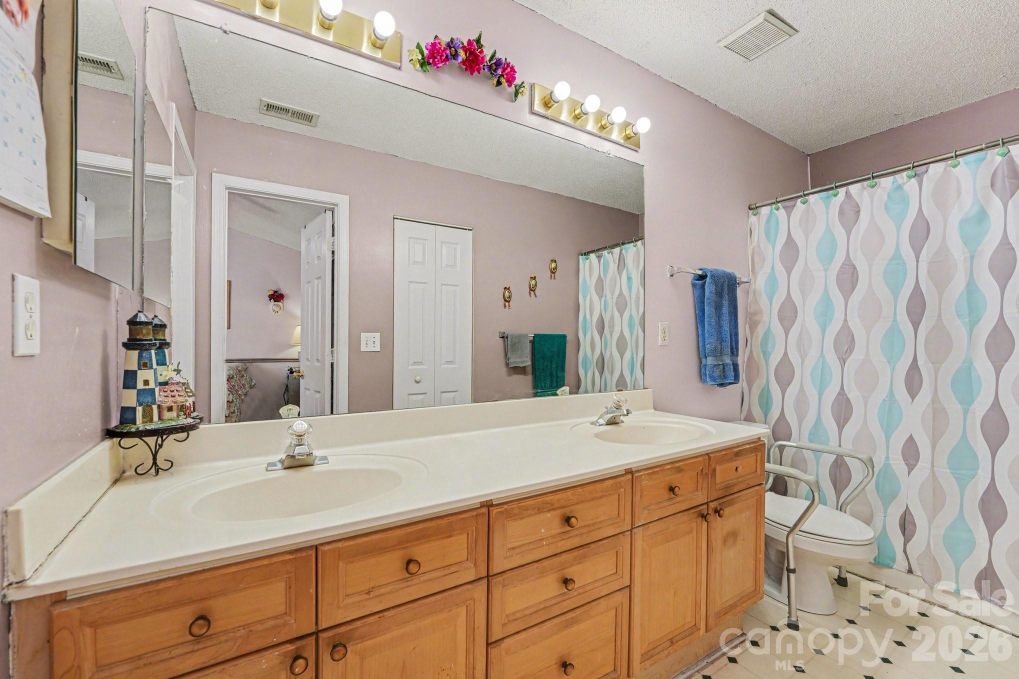 Photo 15 of 758 Mountainwater Drive, Charlotte, NC