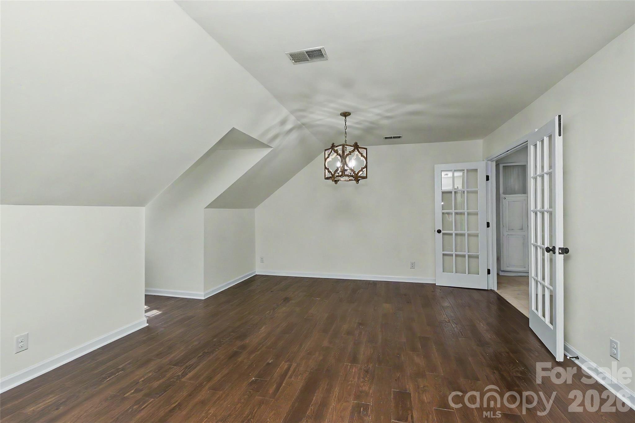 Photo 34 of 6117 Cherry Tree Lane, Charlotte, NC