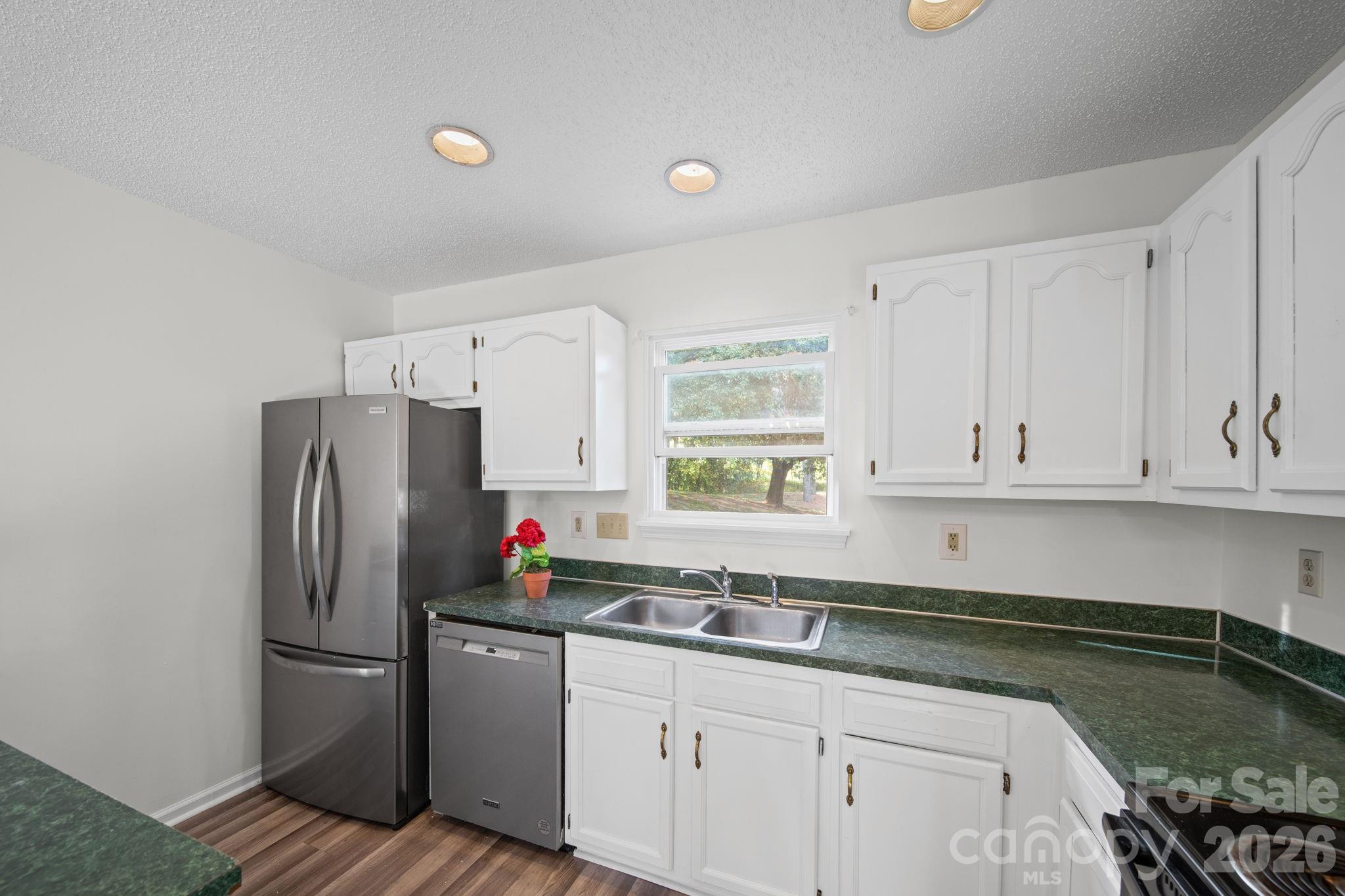 Photo 8 of 3609 Huyton Court, Charlotte, NC