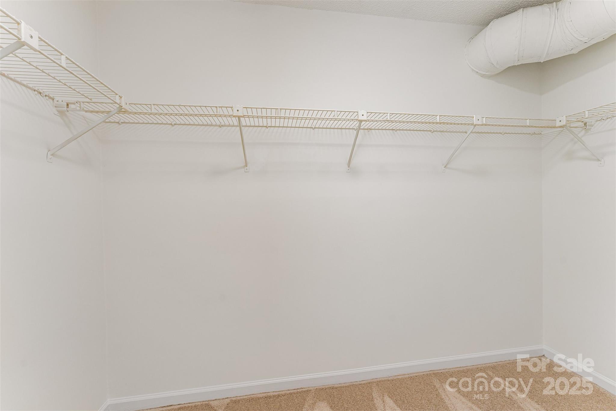 Photo 18 of 2319 Oak Leigh Drive, Charlotte, NC