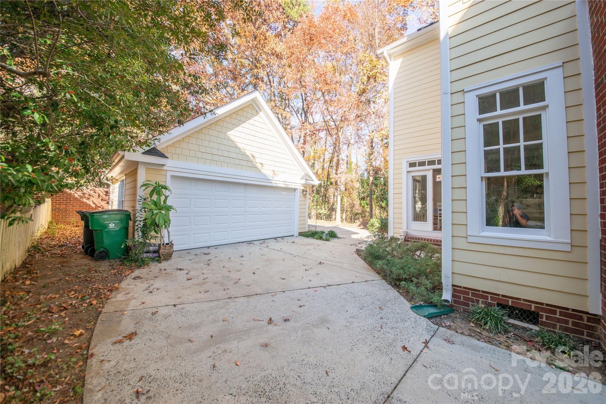 Photo 3 of 521 Lees Court Street, Charlotte, NC