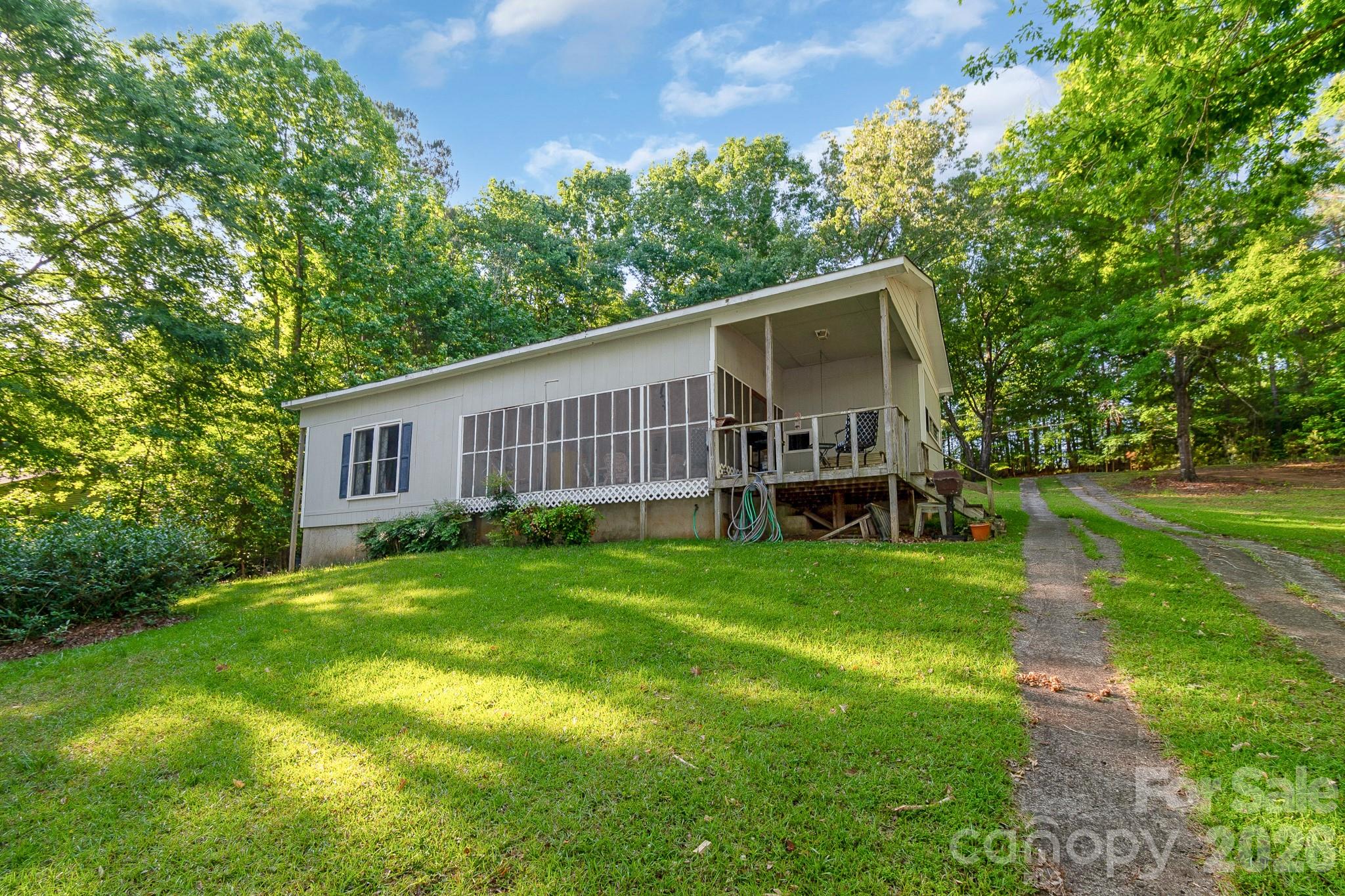 2208 Singleton Creek Road, Liberty Hill, SC - photo 7 of 49