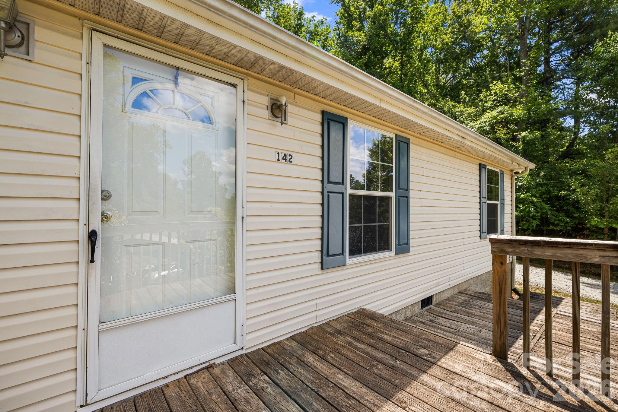Photo 2 of 142 Josiah Lane, Hendersonville, NC