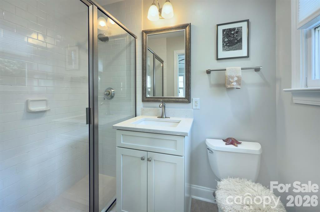 Photo 27 of 1825 Lombardy Circle, Charlotte, NC