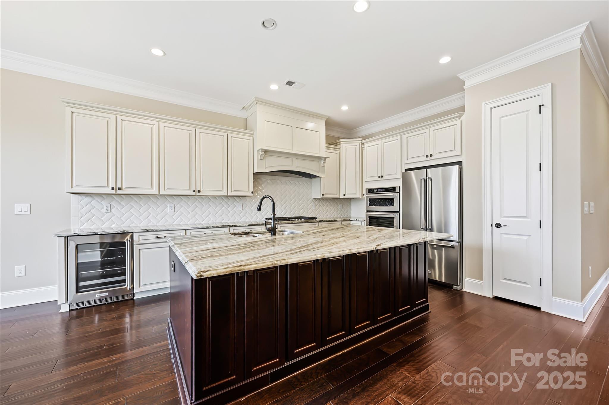 Photo 11 of 14629 Glen Valley Court, Charlotte, NC