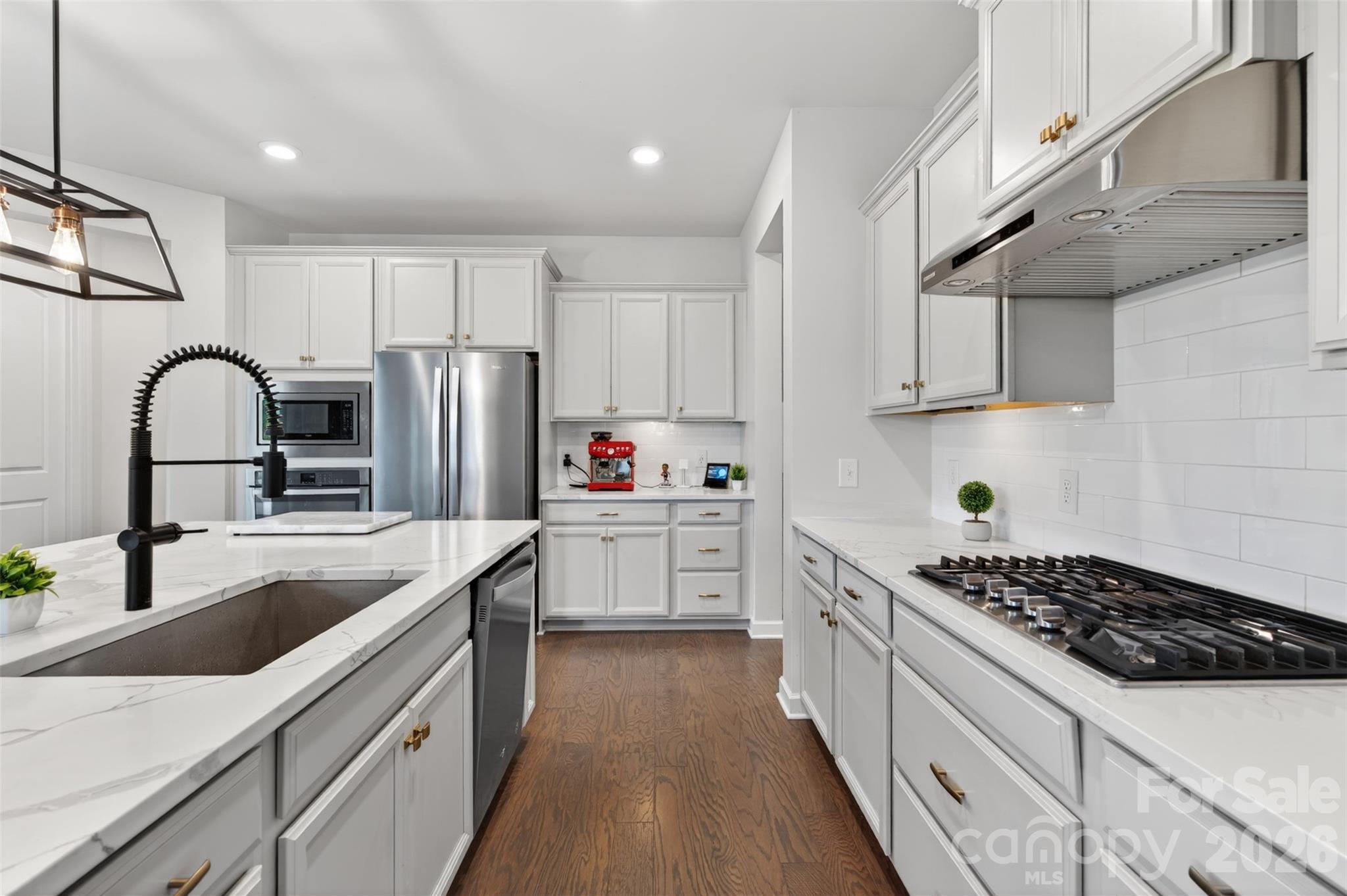Photo 5 of 8224 Cornhill Avenue, Charlotte, NC