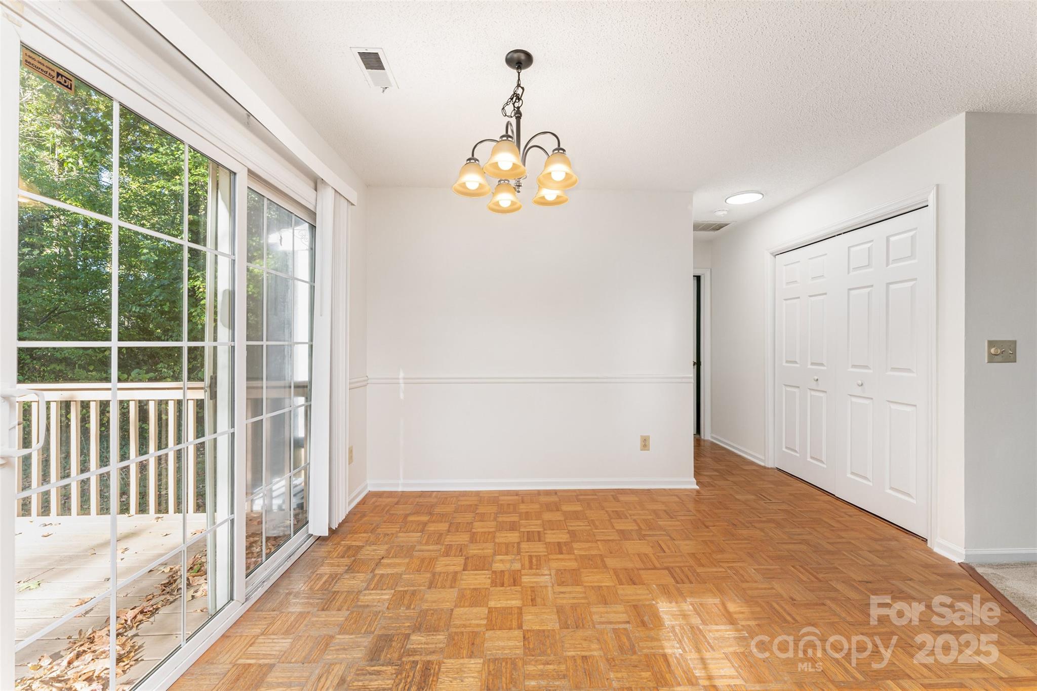 Photo 8 of 2319 Oak Leigh Drive, Charlotte, NC