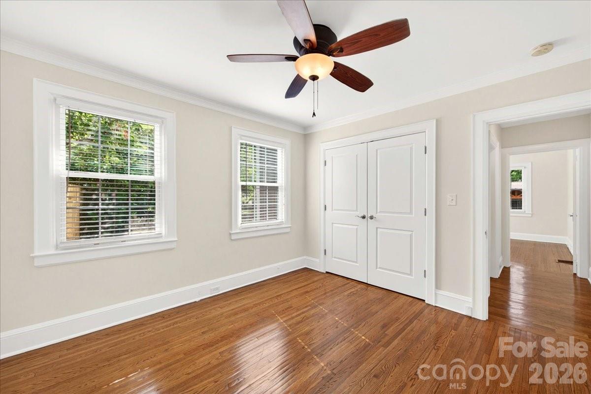 Photo 23 of 1333 Woodland Drive, Charlotte, NC