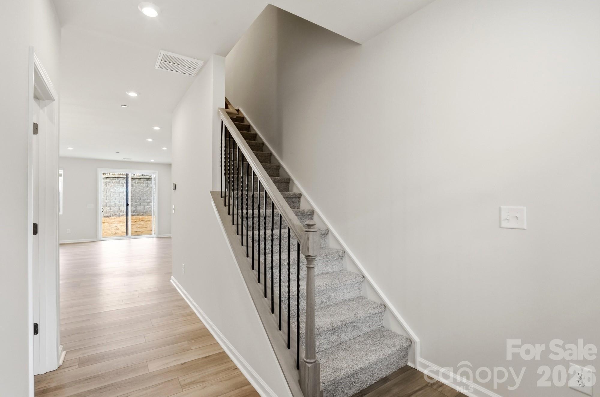 Photo 3 of 2540 Hedgecliff Road, Kannapolis, NC