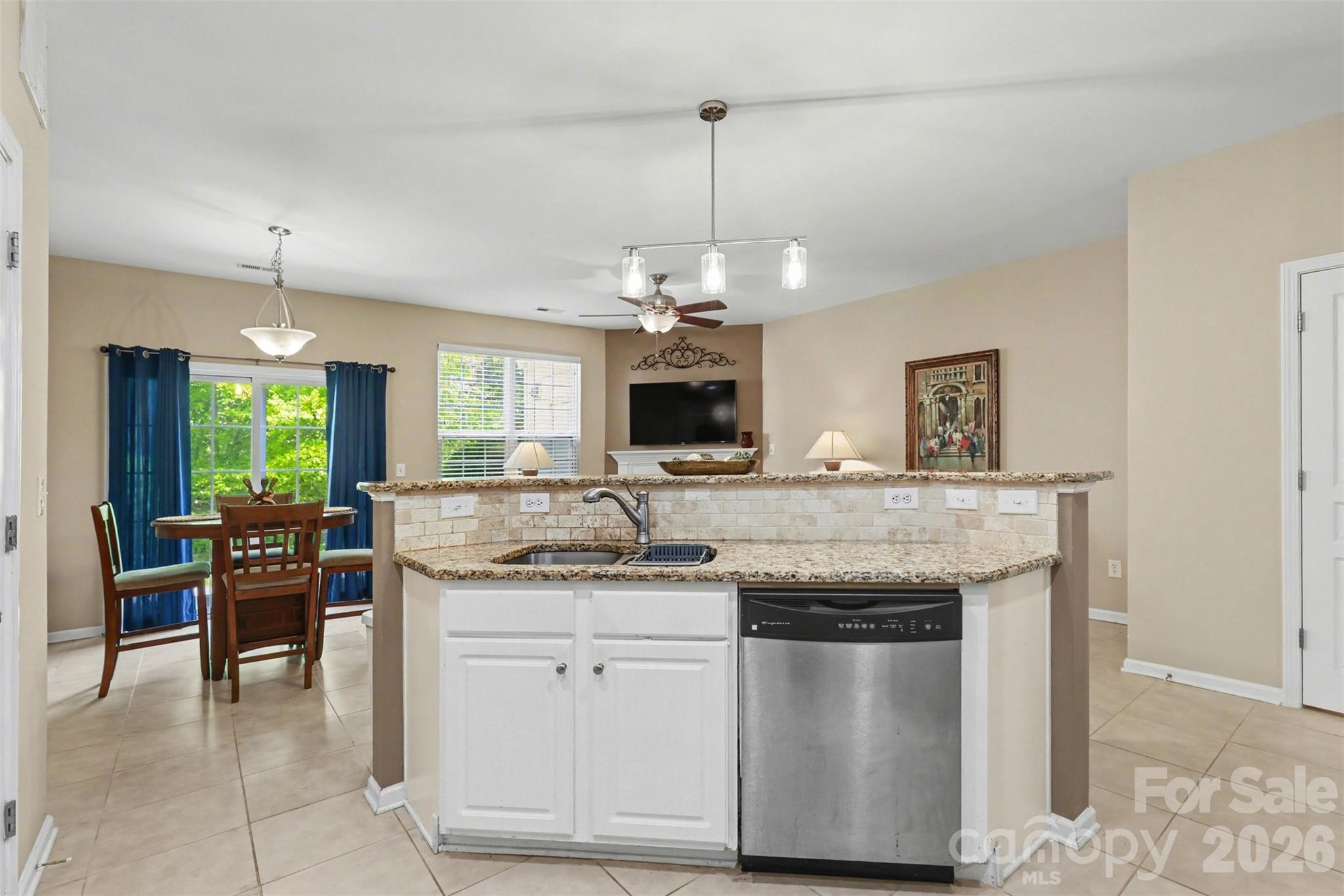 Photo 13 of 8418 Chaceview Court, Charlotte, NC