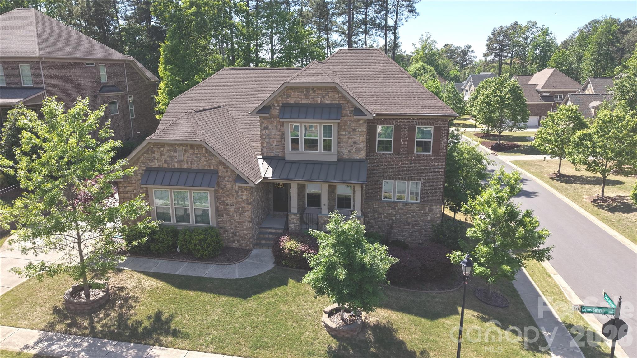 16402 Doves Canyon Lane, Charlotte, NC