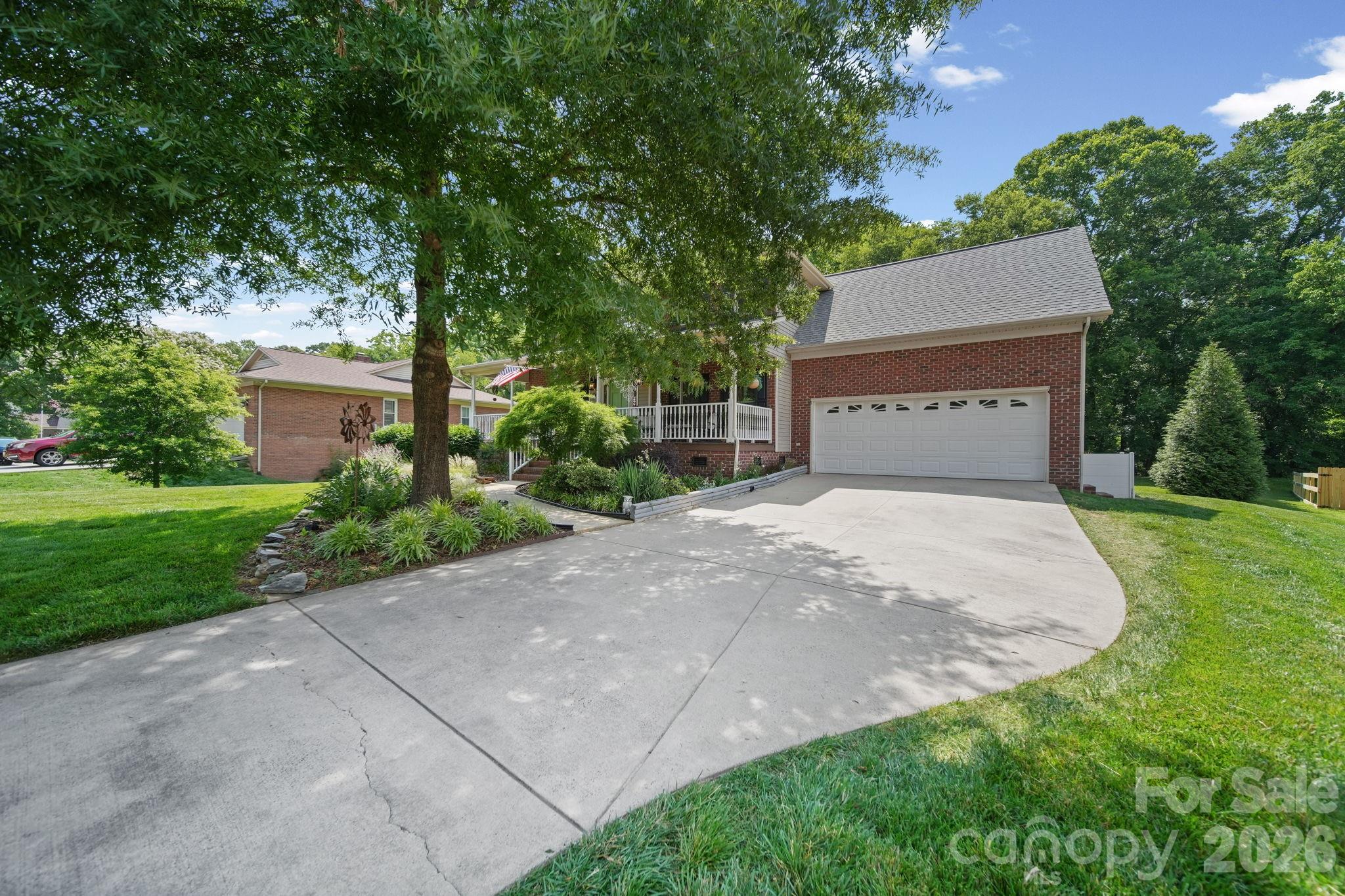 Photo 4 of 8513 Middleton Circle, Harrisburg, NC