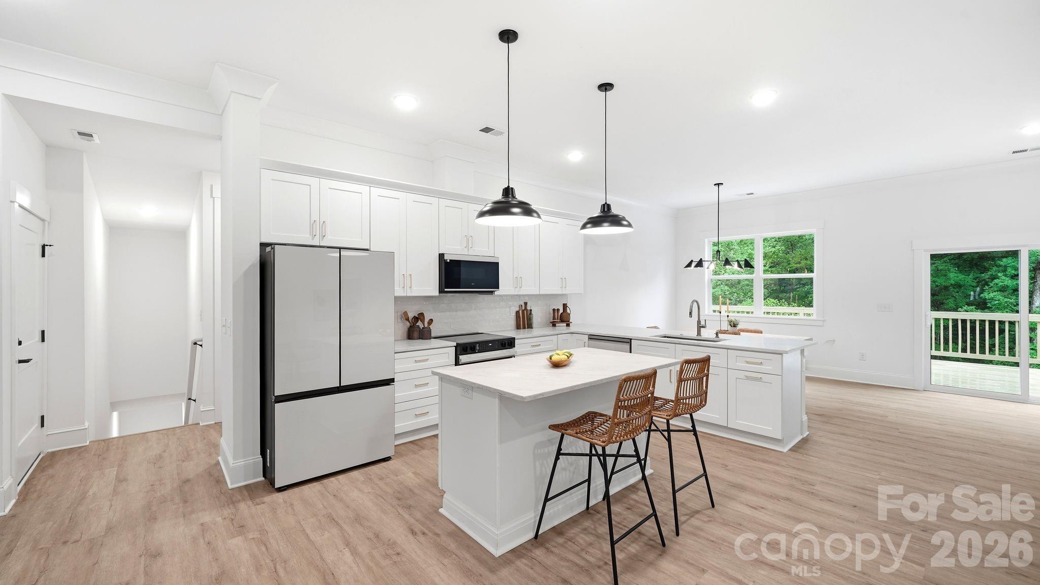 825 Breezewood Drive, Charlotte, NC - photo 15 of 48