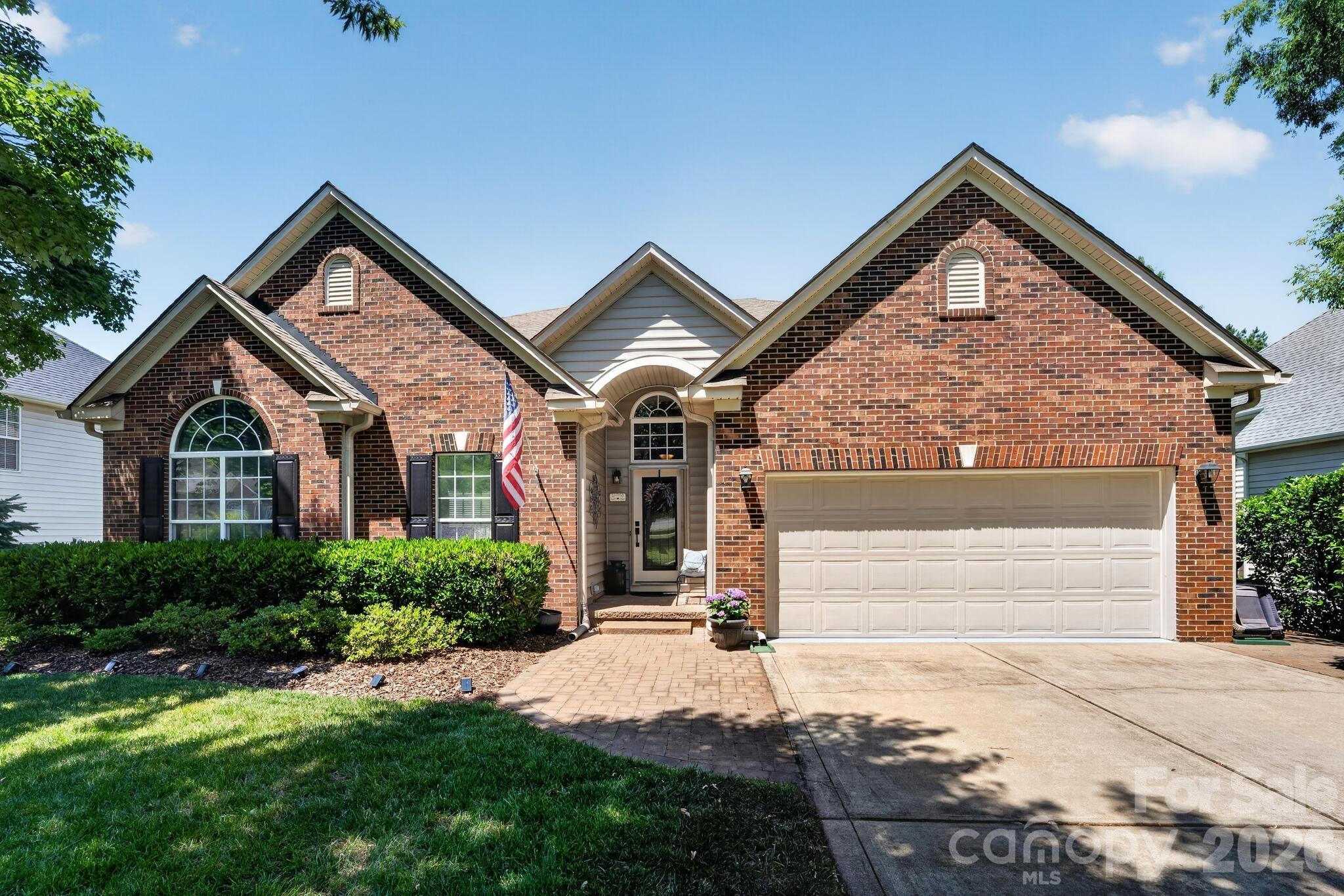Photo 2 of 12601 Kane Alexander Drive, Huntersville, NC