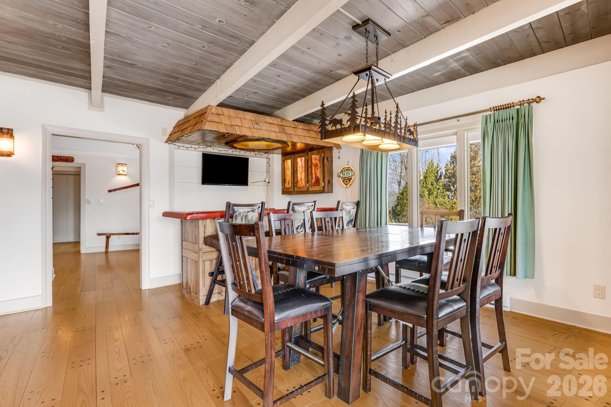 301 Highland Circle, Sugar Mountain, NC - photo 23 of 49