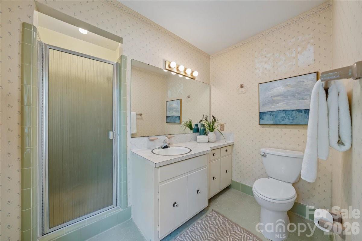 Photo 20 of 1024 Court Drive, Charlotte, NC