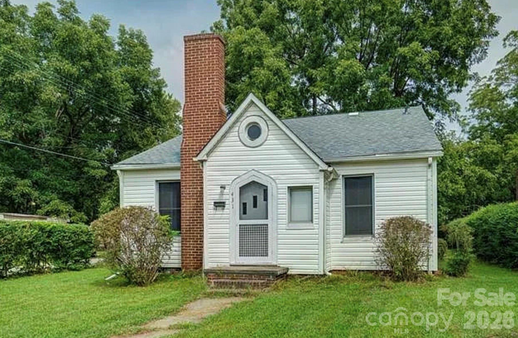 431 W Statesville Avenue, Mooresville, NC - photo 1 of 22