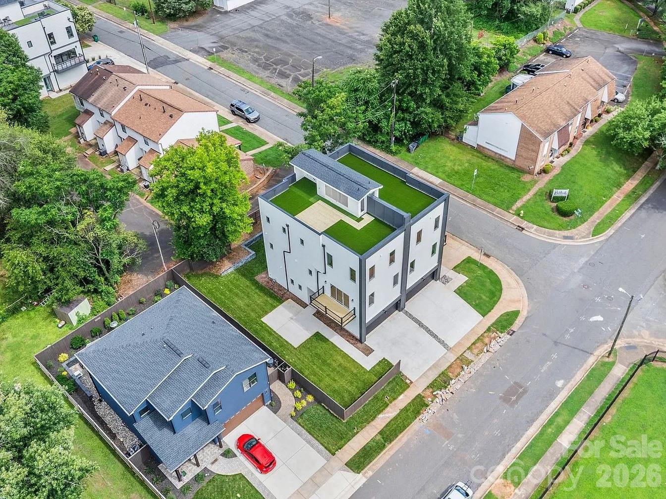 129 French StreetA, Charlotte, NC - photo 31 of 37