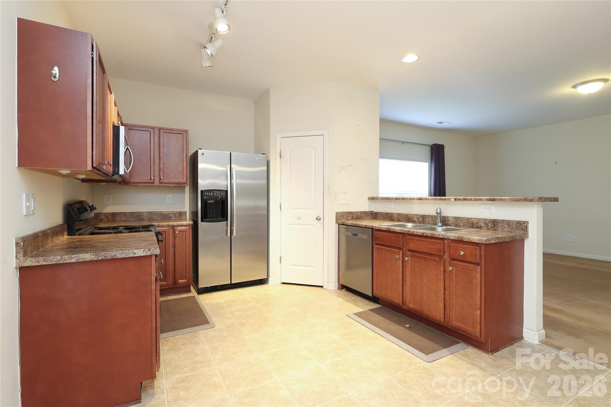 Photo 14 of 4806 Lynn Lee Circle, Charlotte, NC