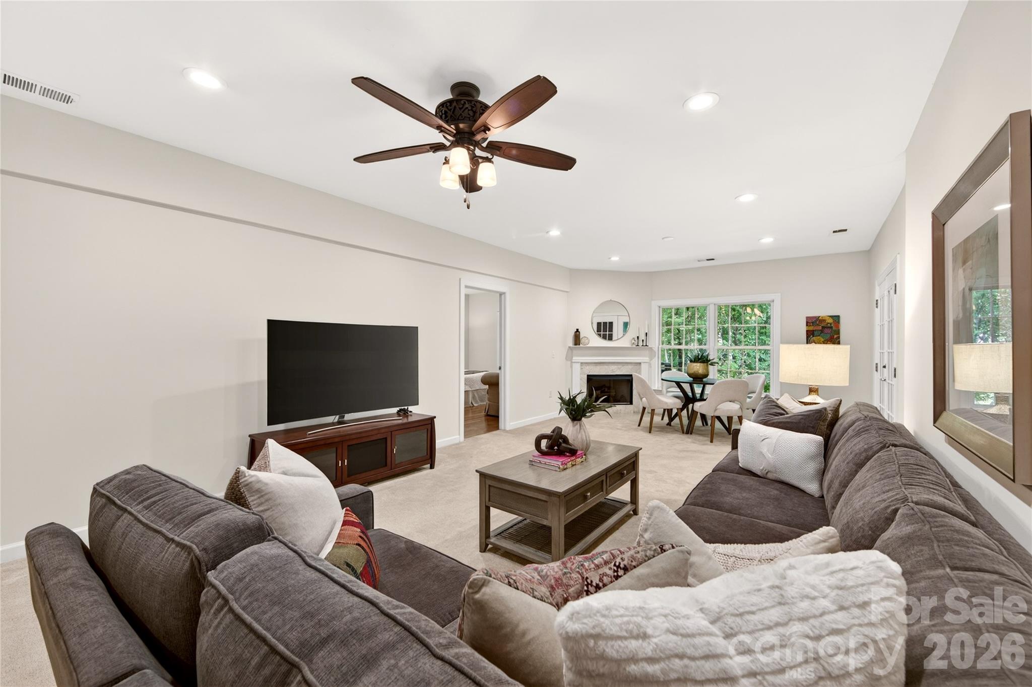 Photo 32 of 8847 Grand Oak Drive, Charlotte, NC