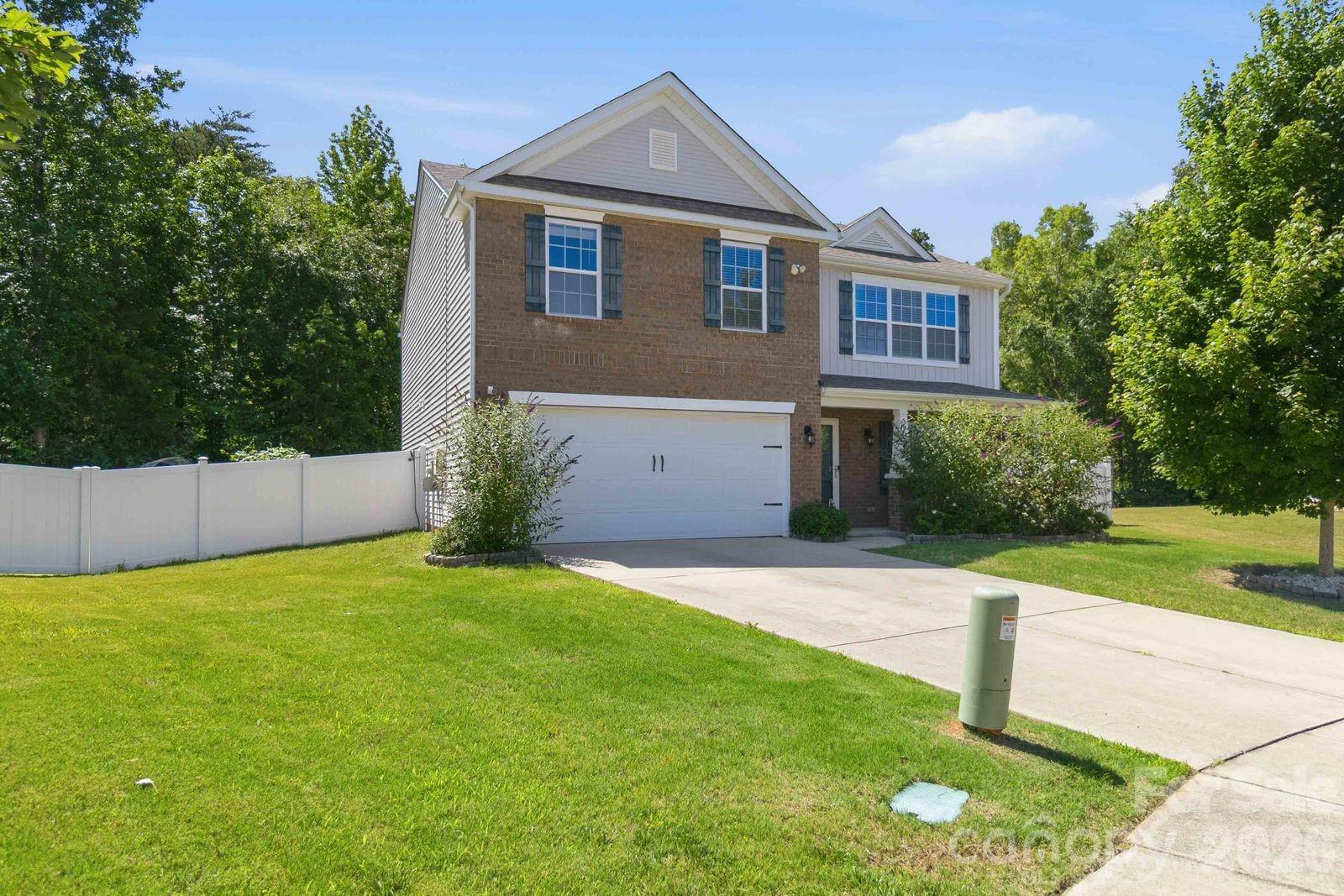 Home for sale at 5904 Ellimar Field Lane, Charlotte, NC — photo 1 of 46