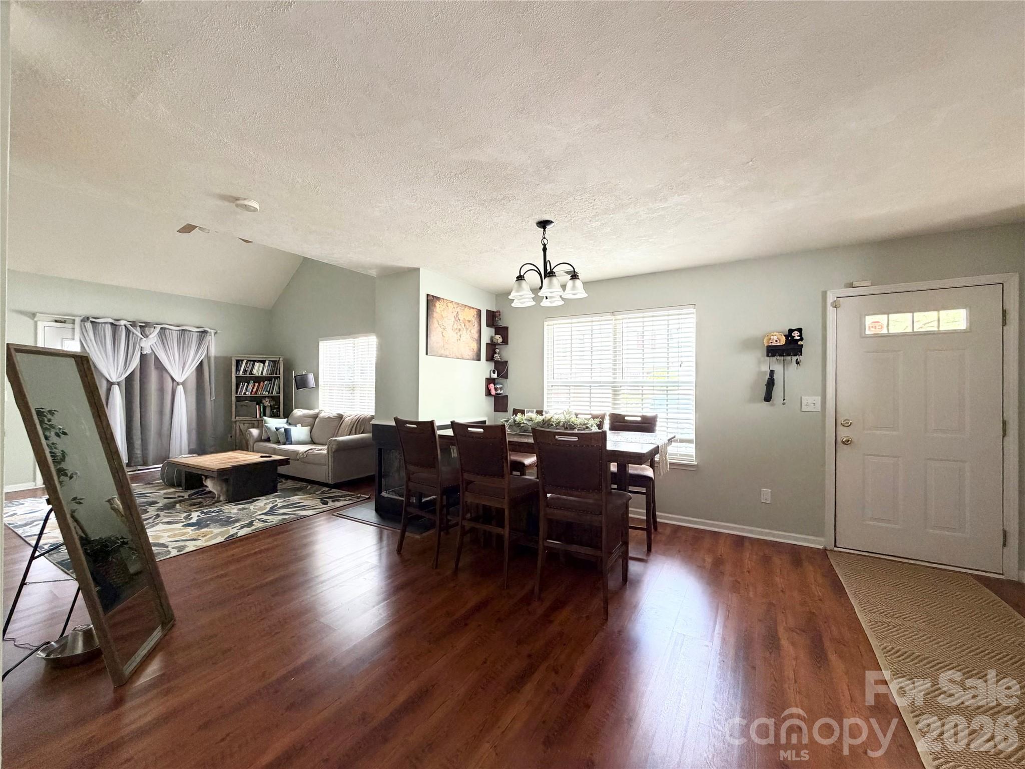 Photo 6 of 10206 University Park Lane, Charlotte, NC