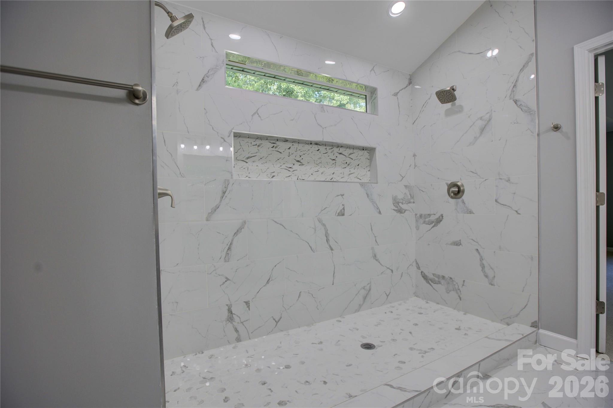 Photo 22 of 520 Grantham Lane, Charlotte, NC