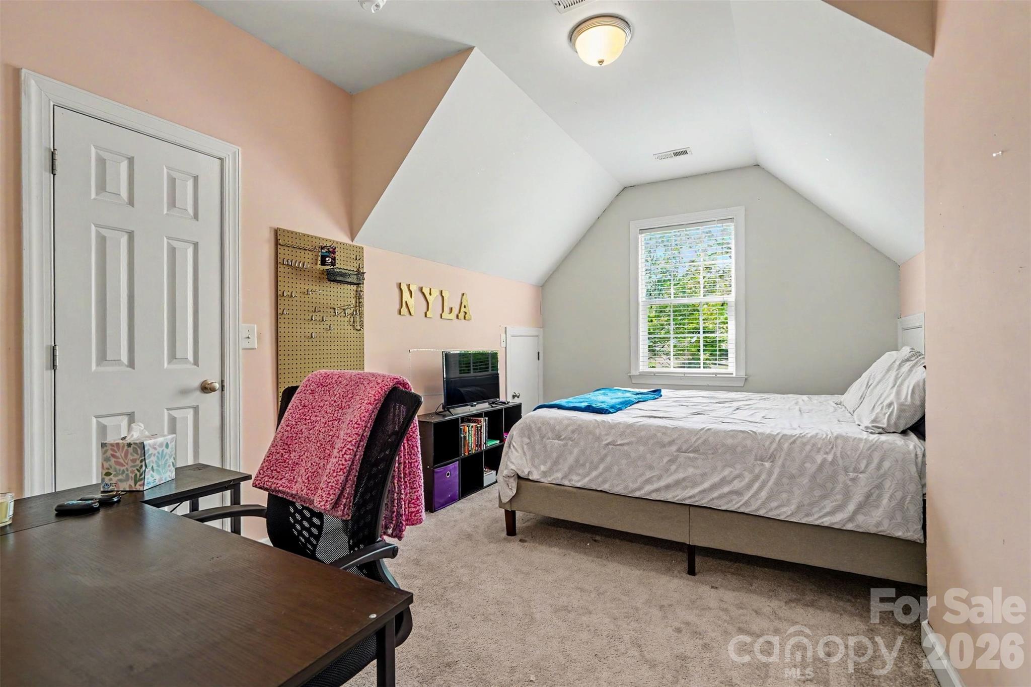 Photo 25 of 8932 Arbor Creek Drive, Charlotte, NC