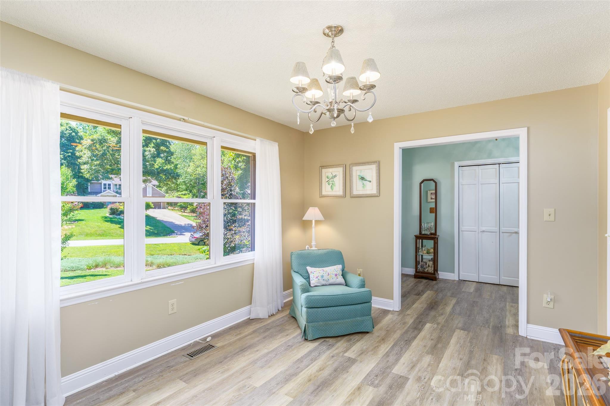 Photo 10 of 7029 Forest Hills Drive, Denver, NC