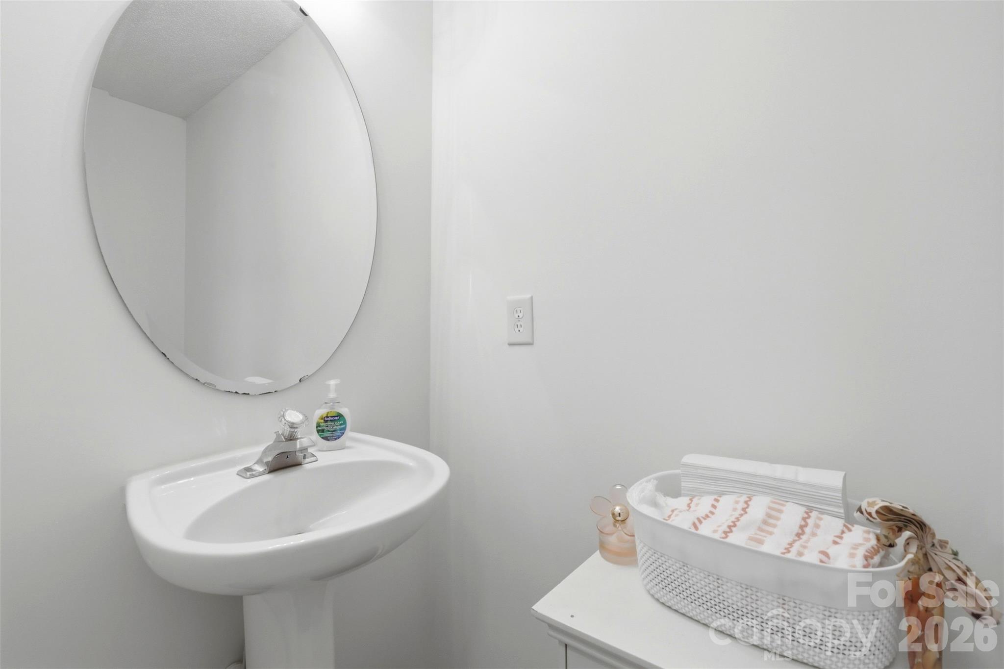 Photo 12 of 6720 Cypress Tree Lane, Charlotte, NC