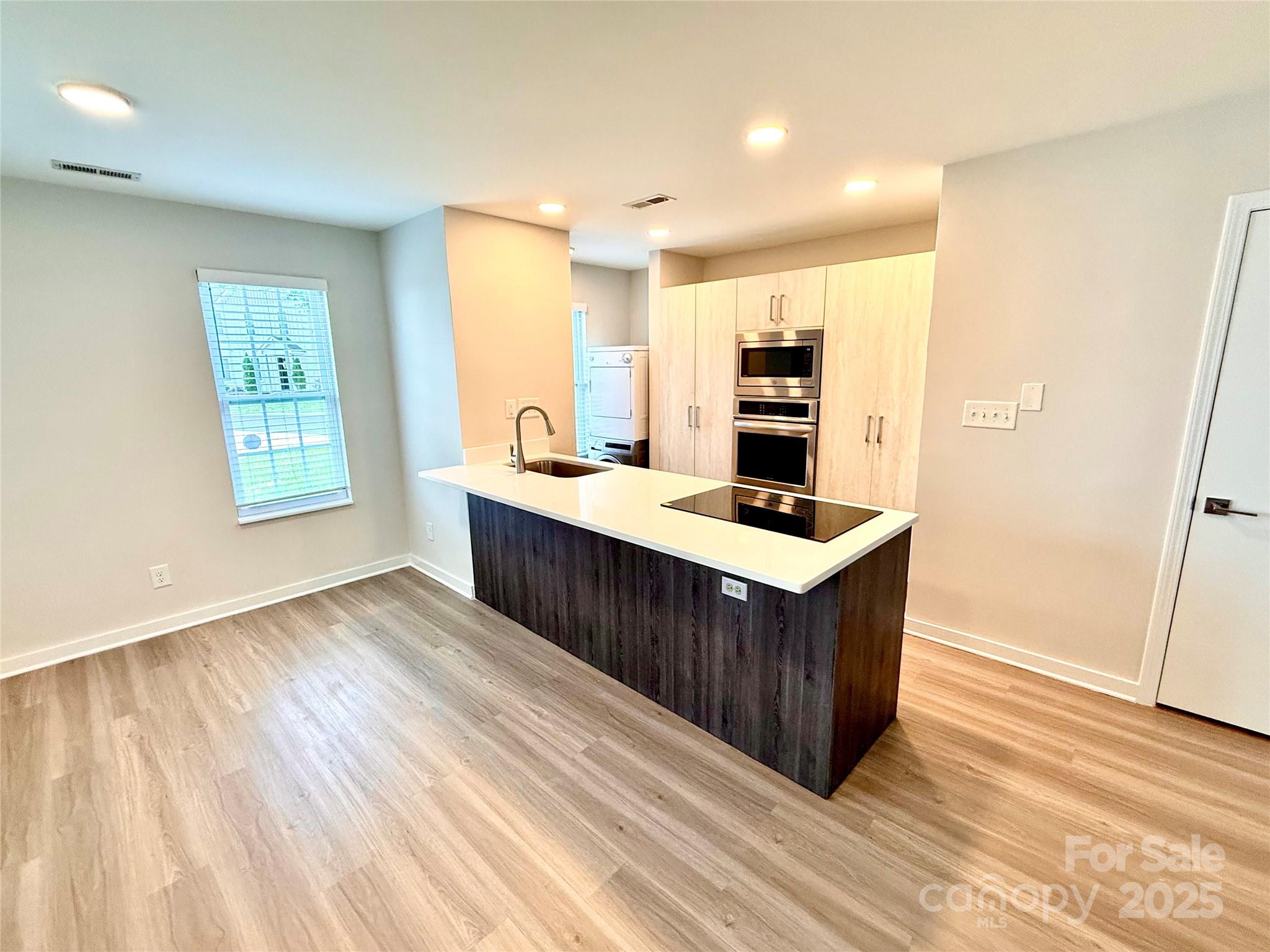 Photo 3 of 1519 Briar Creek RoadB, Charlotte, NC