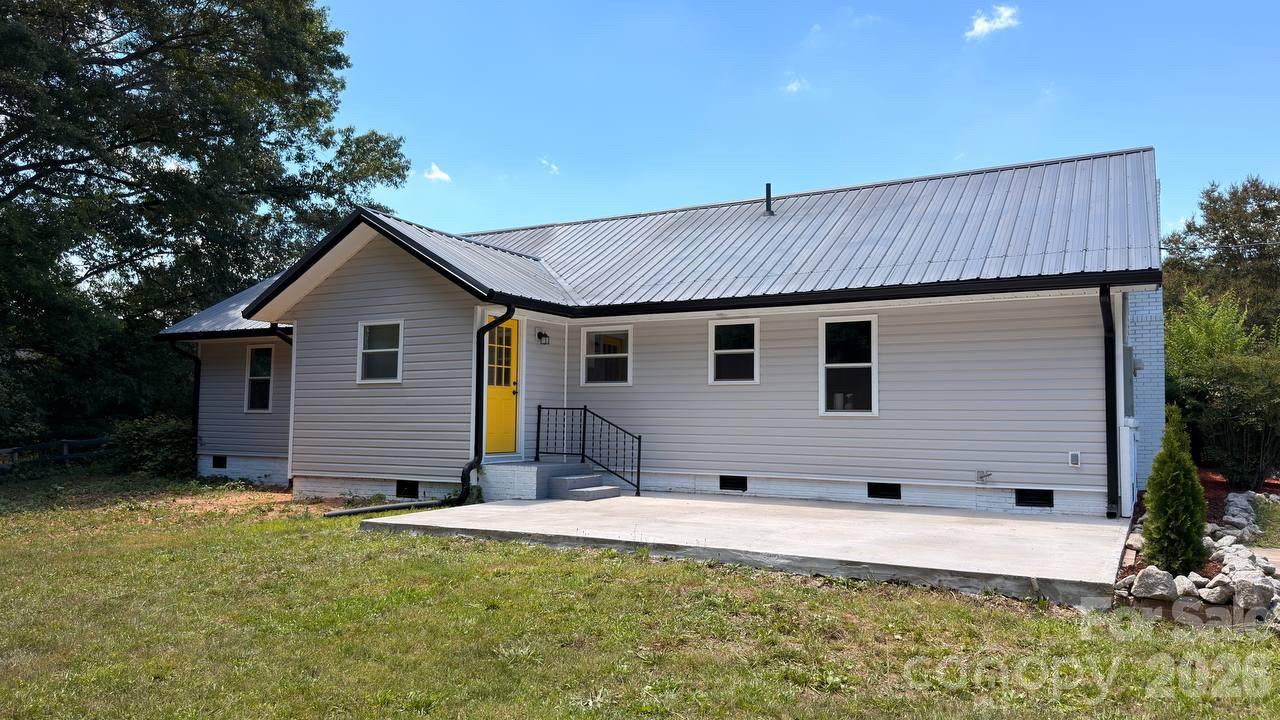 Photo 2 of 4604 Old Hickory Road, Lancaster, SC