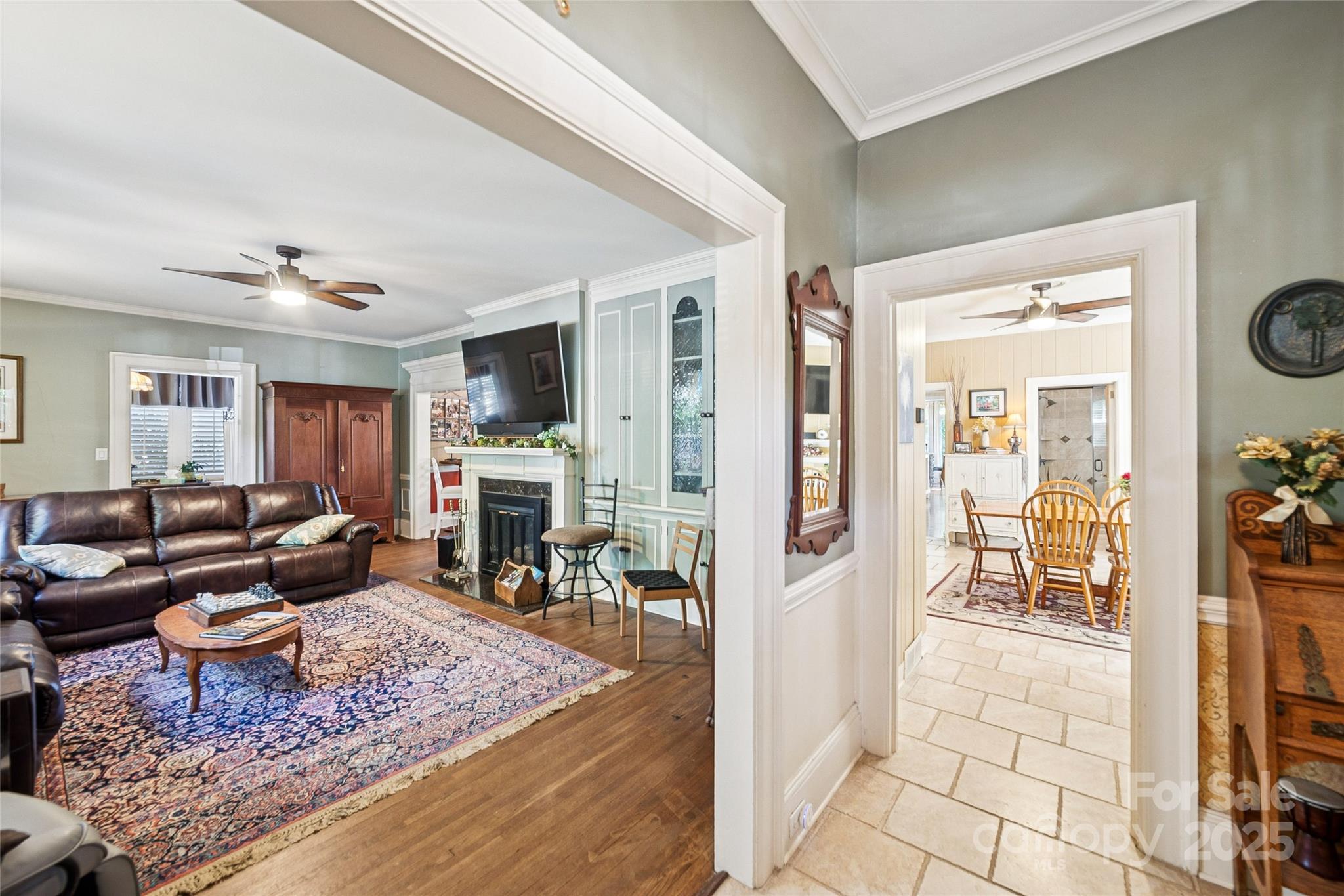 Photo 2 of 311 W 6th Avenue, Gastonia, NC