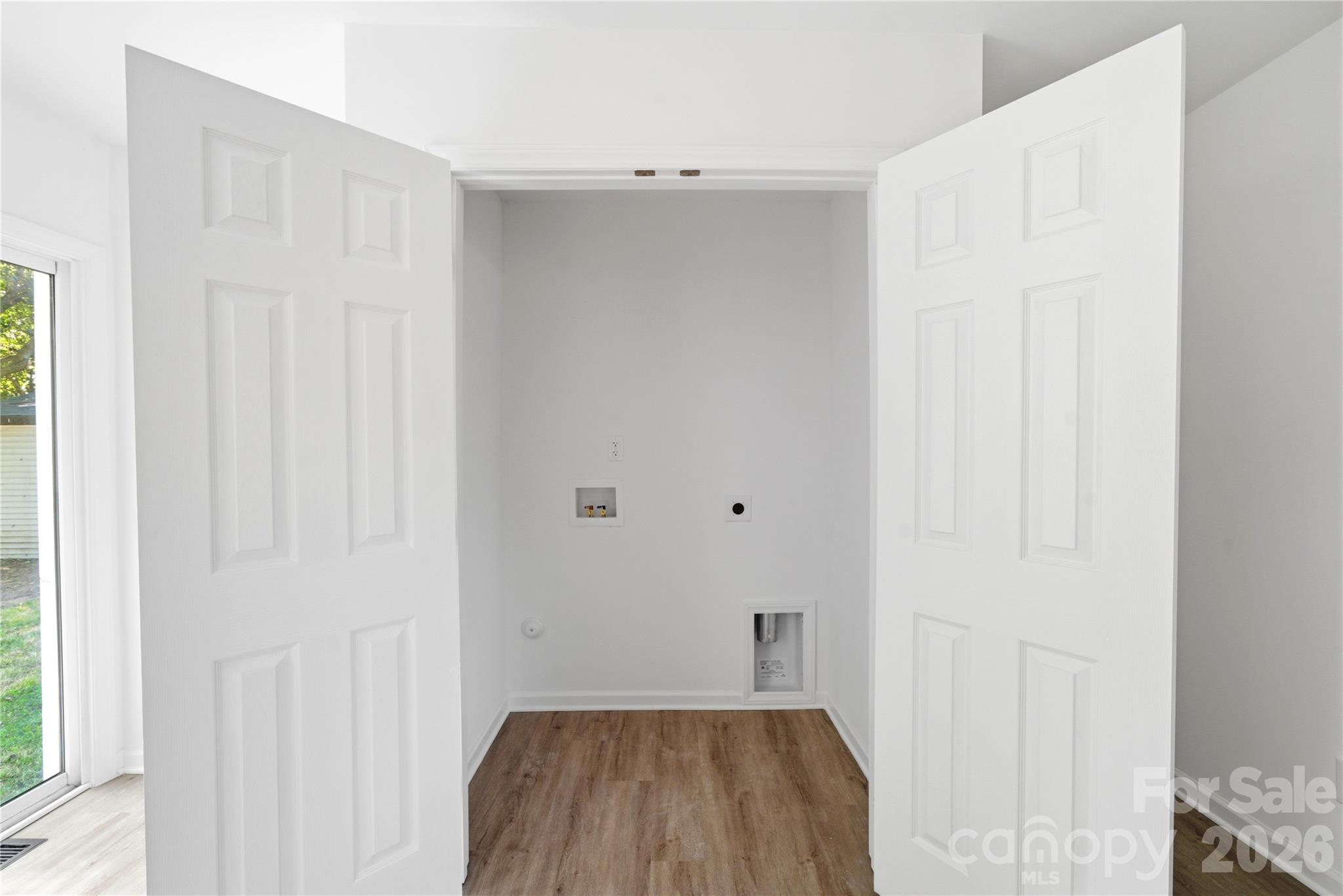 6126 Amberly Lane, Charlotte, NC - photo 13 of 32