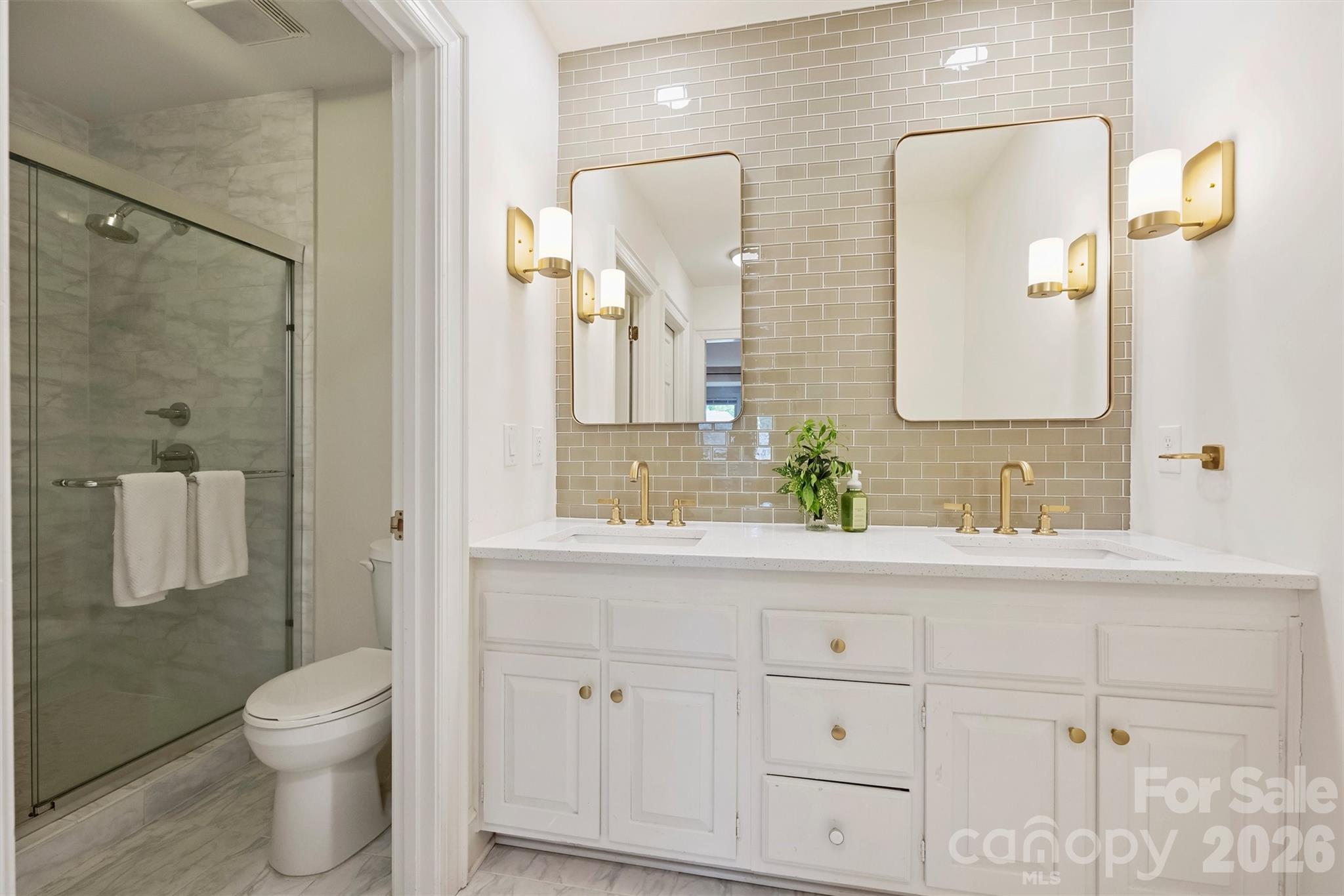 Photo 31 of 2320 Selwyn Avenue, Charlotte, NC