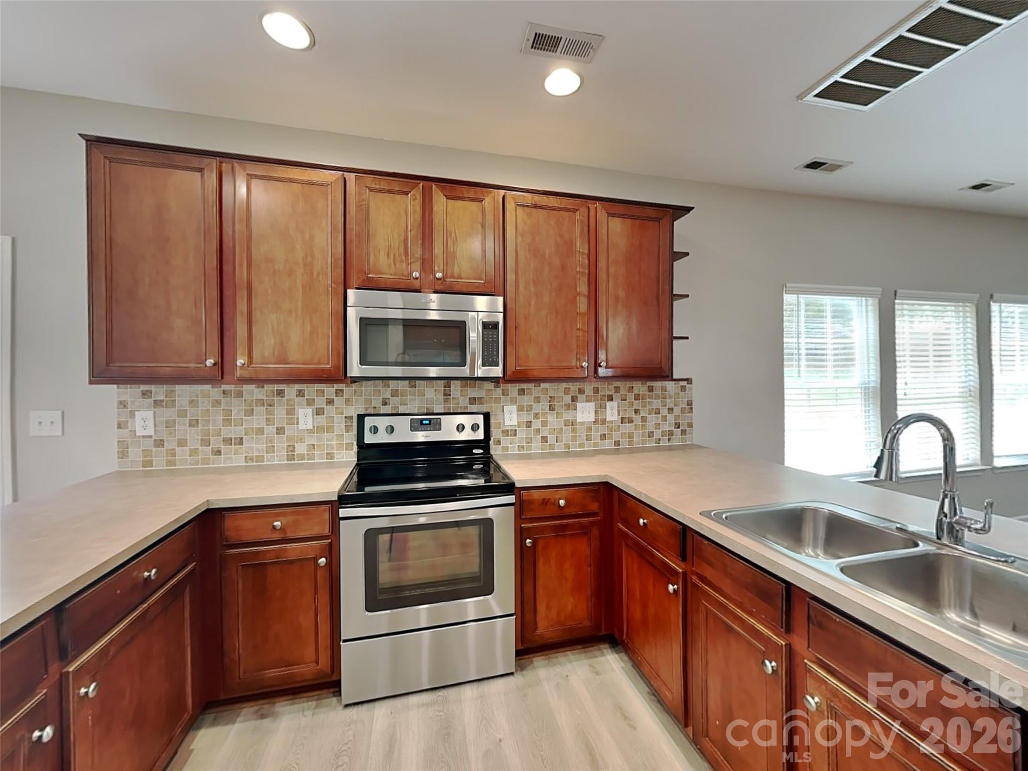 Photo 2 of 4208 Lawrence Daniel Drive, Matthews, NC