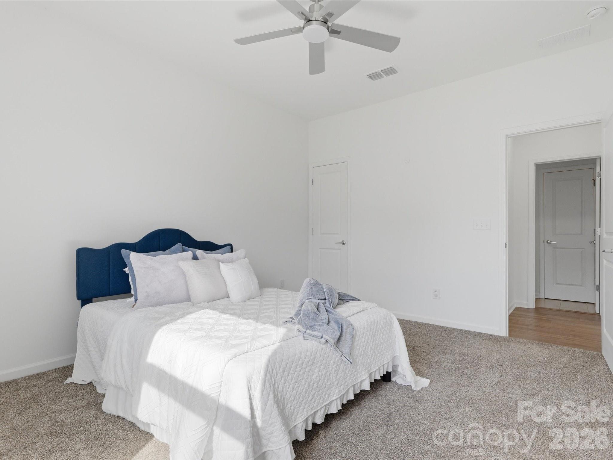 Photo 15 of 11126 Glasden Road, Charlotte, NC