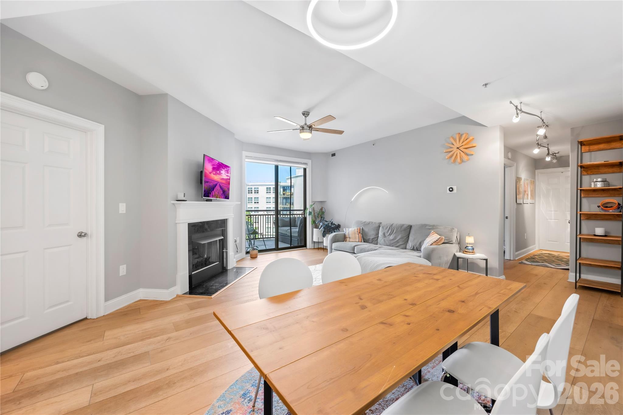 Photo 7 of 718 W Trade Street603, Charlotte, NC