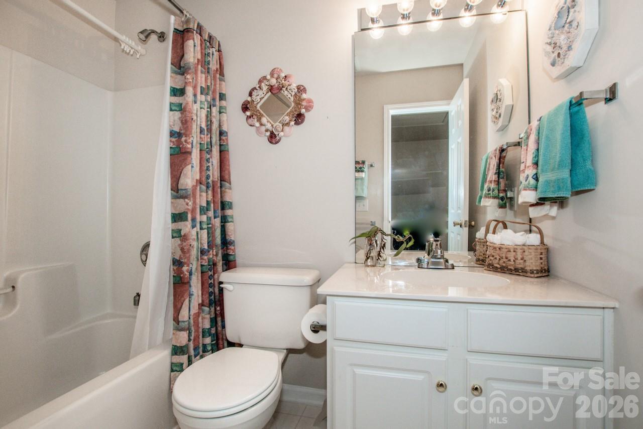 Photo 13 of 3233 Mannington Drive, Charlotte, NC