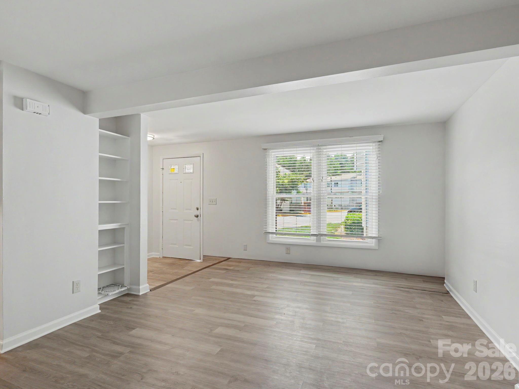Photo 9 of 9416 Lexington Circle, Charlotte, NC